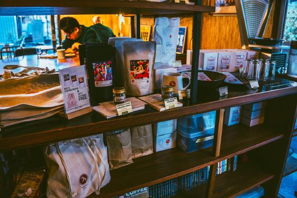 🍽️ 2023/Q4 Coffee Bar Fuglen Tokyo Shibuya Tokyo - Norwegian coffee ...