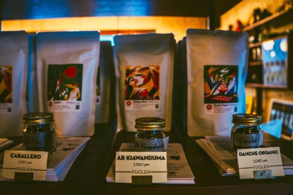 🍽️ 2023/Q4 Coffee Bar Fuglen Tokyo Shibuya Tokyo - Norwegian coffee ...